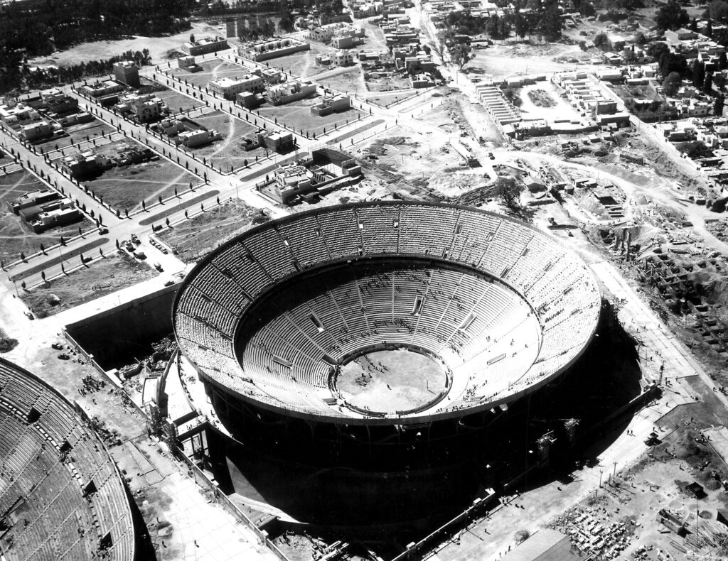 Plaza de Toros México – Modesto C. Rolland